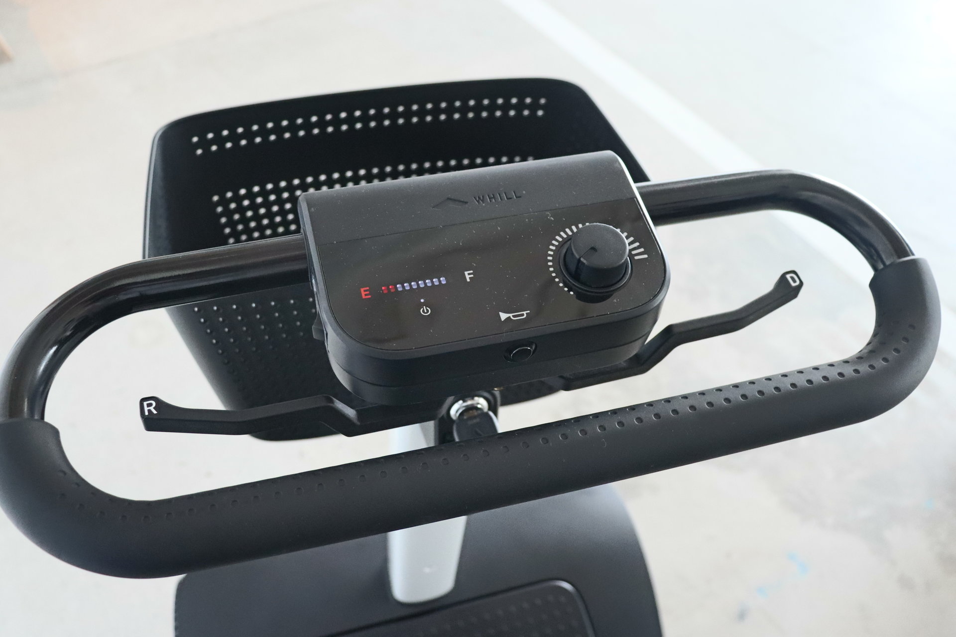 アクティブなシニアの新たな移動手段に、WHILLが歩道を走れる“スクーター”発表：電動化（1/2 ページ） - MONOist