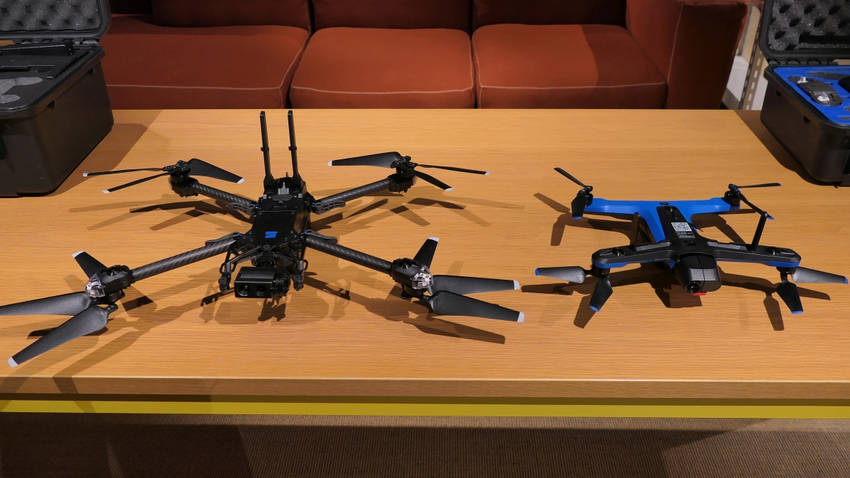 Skydioがドローンポートを発表、ドローンの無人自律運用が可能に：ドローン - MONOist