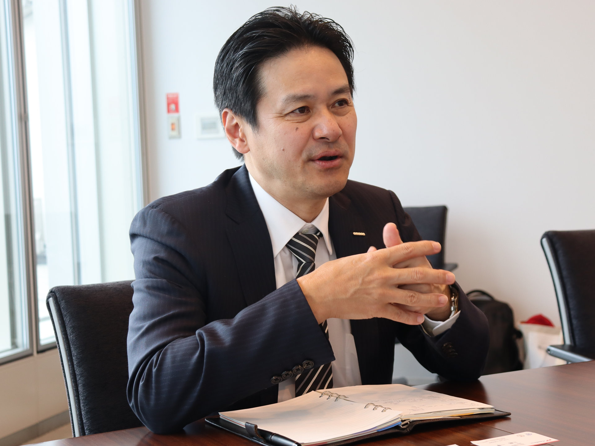 エネルギー生産性向上でモノづくり現場に貢献、オムロンがEP100に加盟した狙いとは：FAインタビュー（1/2 ページ） - MONOist