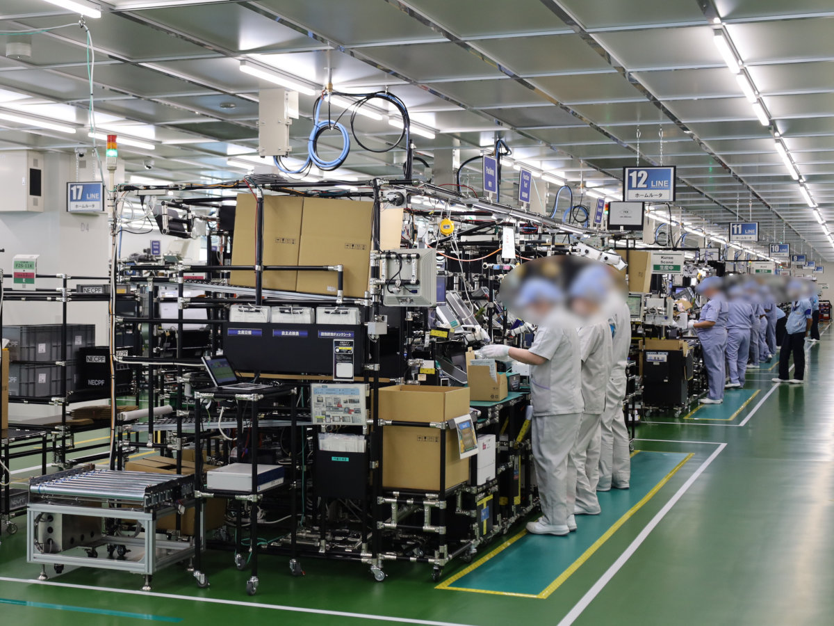 5Gで17台のAMRを駆動し搬送負荷30％削減、量子アニーリングも駆使するNEC掛川工場：スマート工場最前線（3/4 ページ） - MONOist