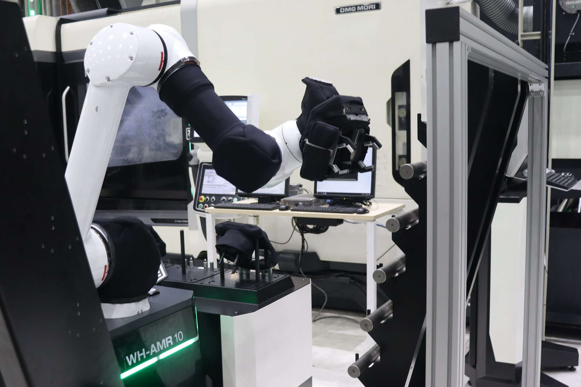 超大型加工機9台が3台に、DMG森精機が新設の第3精密加工工場が見せた工程集約：スマート工場最前線（2/2 ページ） - MONOist