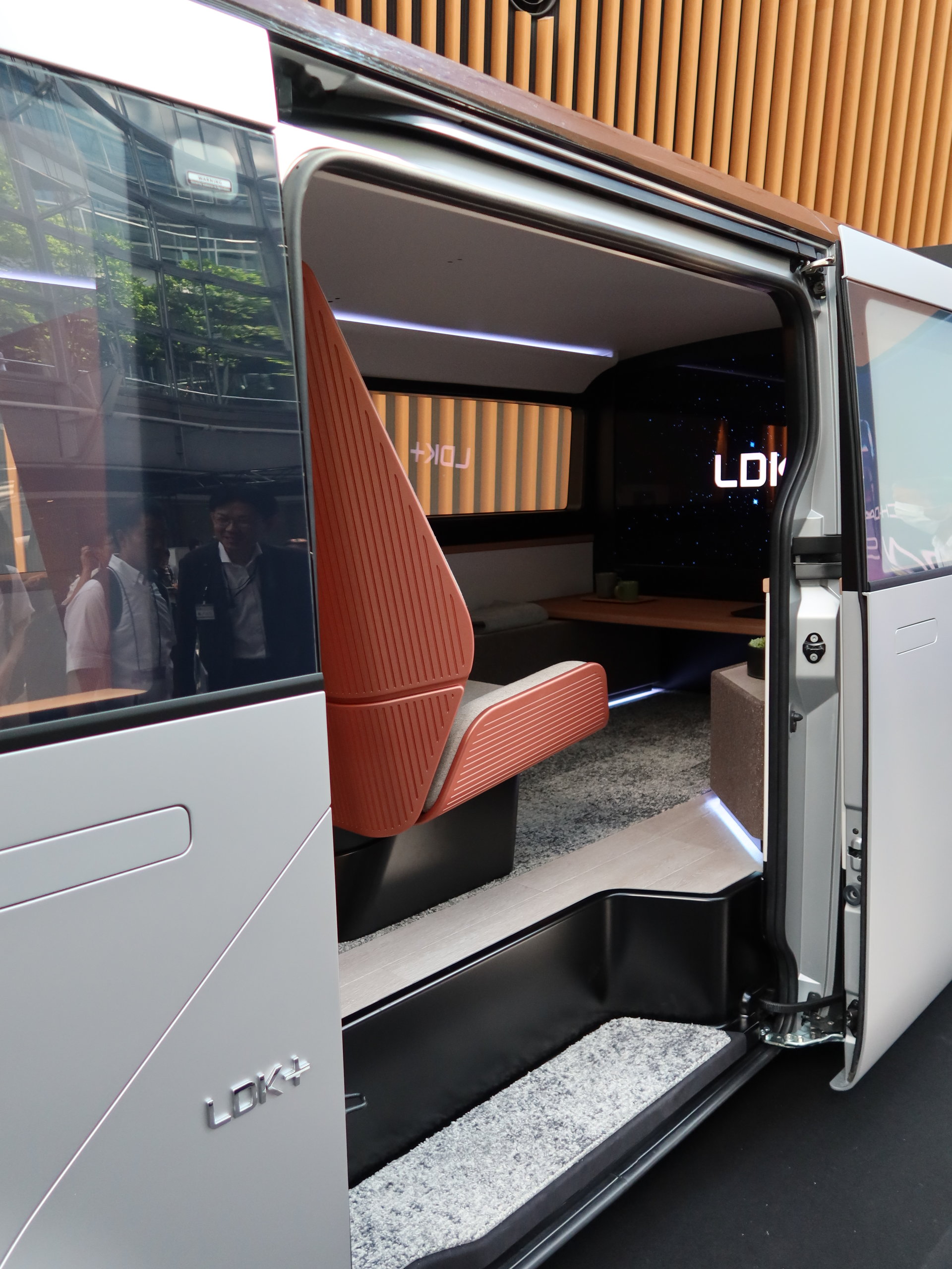 元日産の関氏が鴻海で考える、EVの苦境の乗り越え方：電動化（1/3 ページ） - MONOist