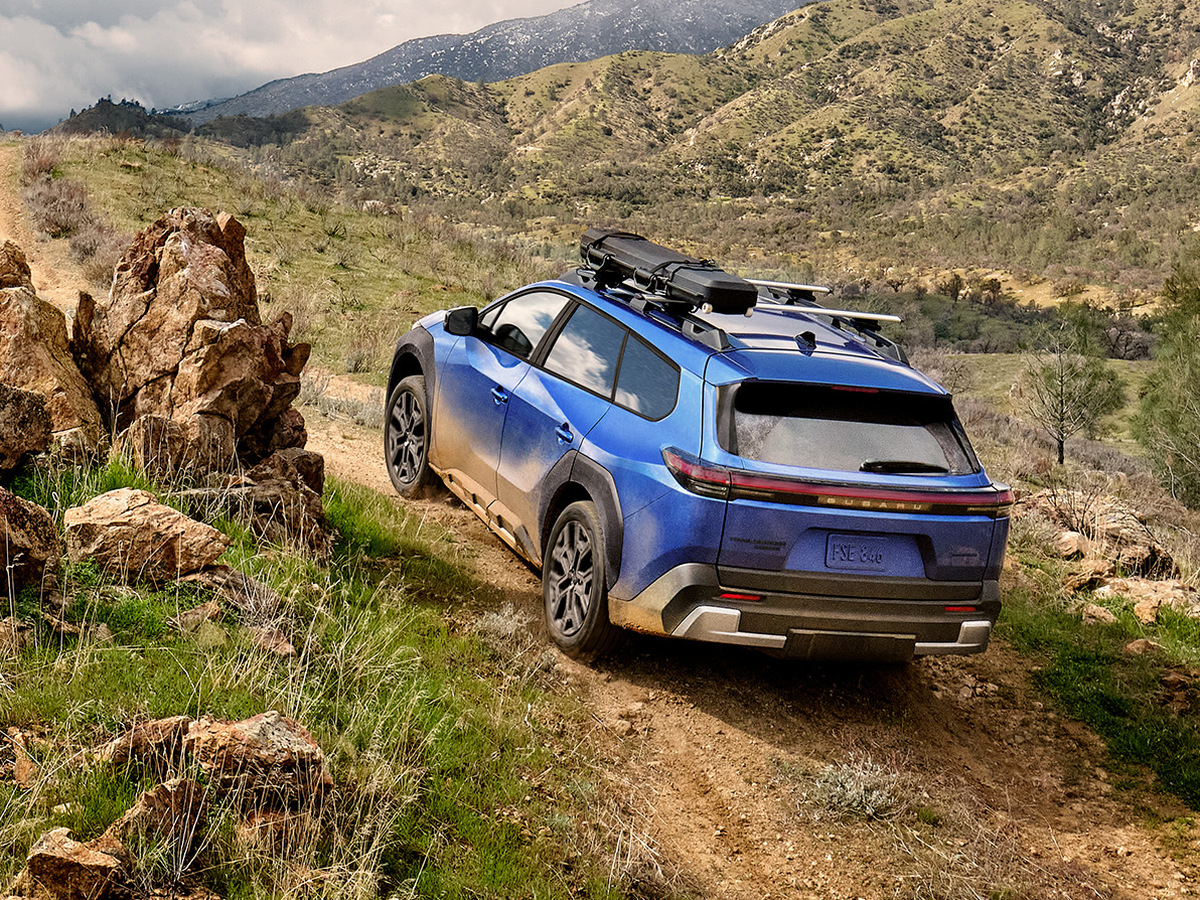 スバルの新型EV「トレイルシーカー」は最大出力375馬力、「ソルテラ」も改良：電動化 - MONOist