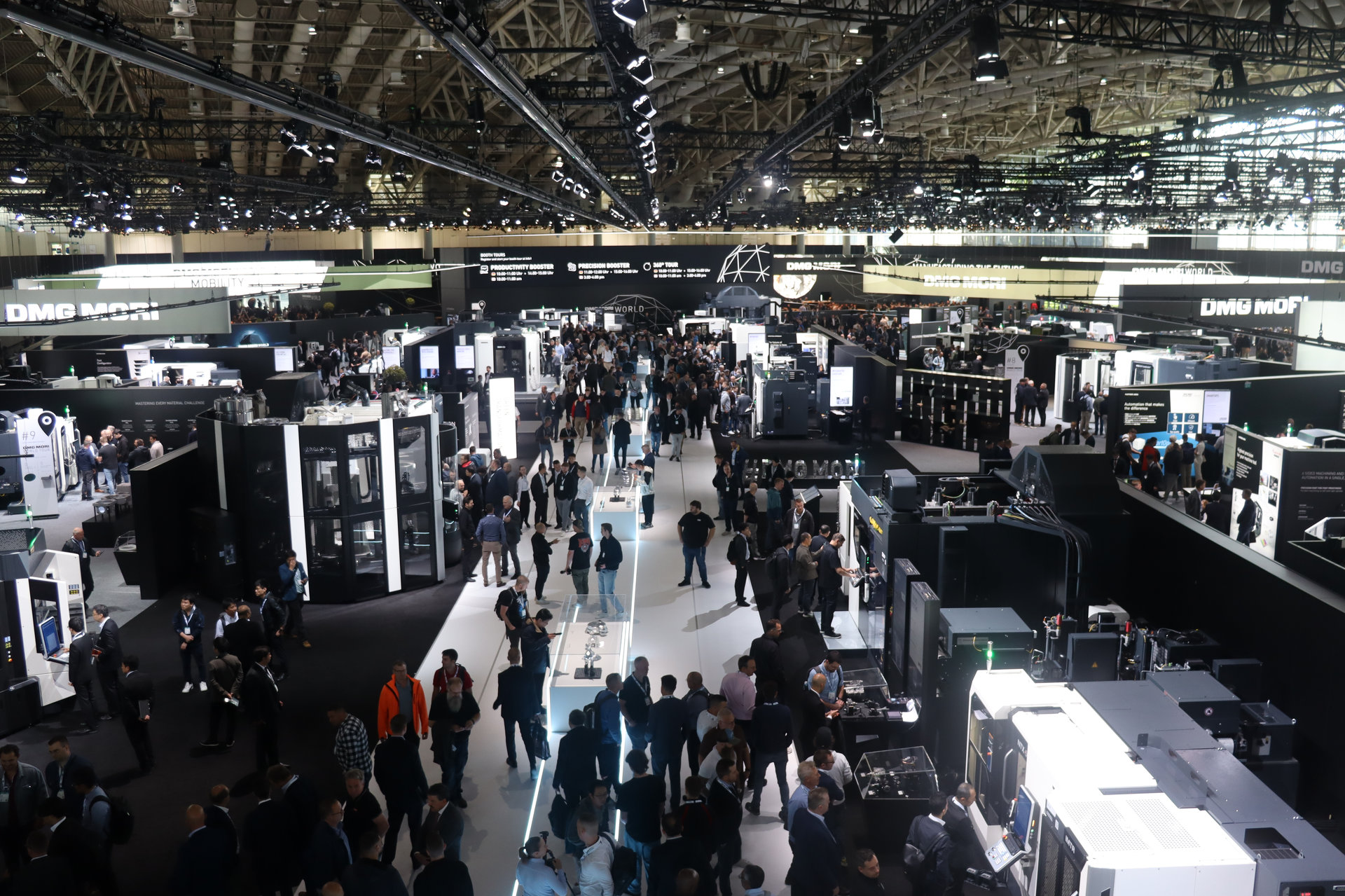 出口は見えたか、DMG森精機担当役員が語る欧州市場の行方と工作機械の将来：EMOハノーバー2025（1/2 ページ） - MONOist
