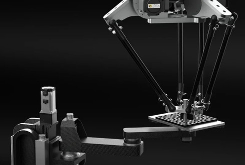 パナソニック インダストリーは新製品で高速同期制御披露へ、コントローラーなど：IIFES 2025 - MONOist