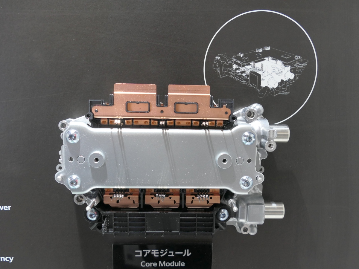デンソーの新型インバーターは電力損失7割削減、SDV対応のオリジナルSoCも開発：Japan Mobility Show 2025 - MONOist